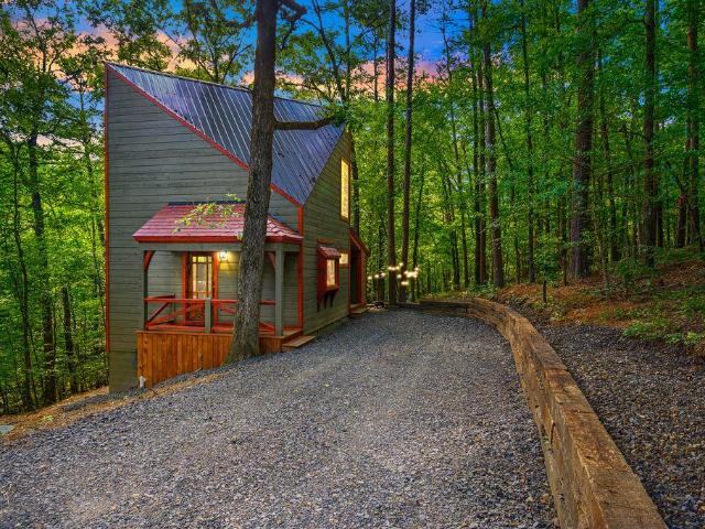 122 Sherwood Forest Lane