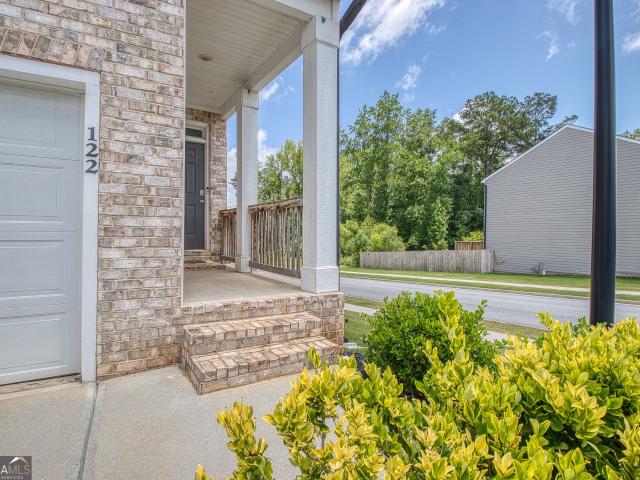 122 Silver Birch Pass