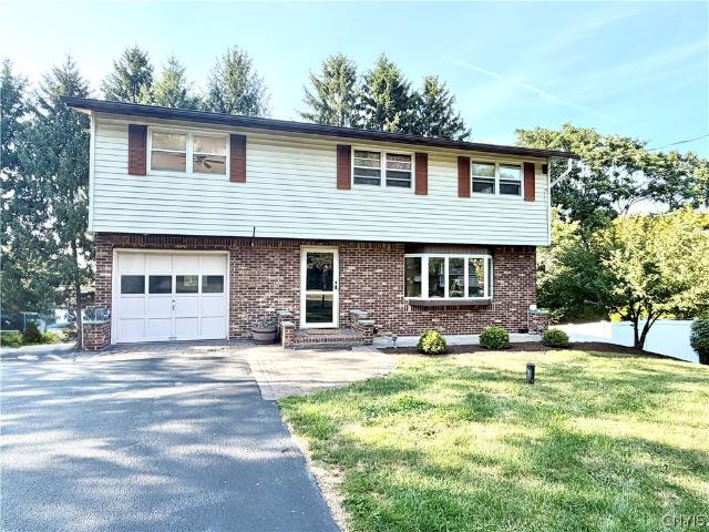 122 Silverlace Terrace