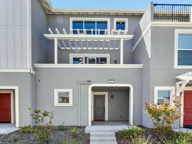 122 Skyline Vista Way
