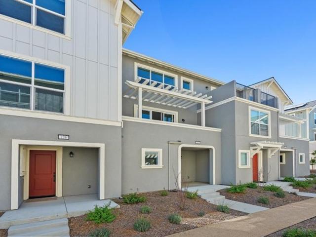 122 Skyline Vista Way, Watsonville, CA 95076