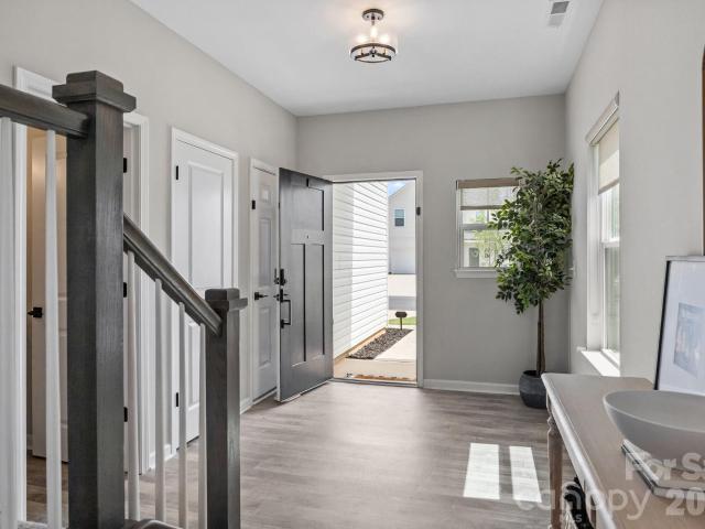122 Slalom Street
