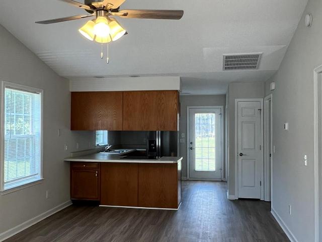 122 Springwood Lane