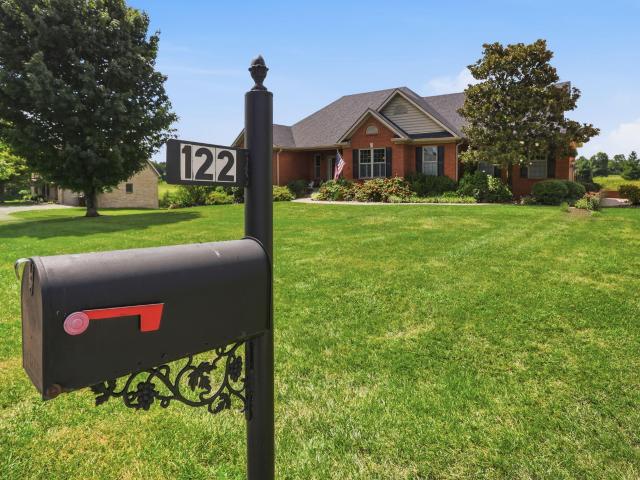 122 Squires Pointe Road