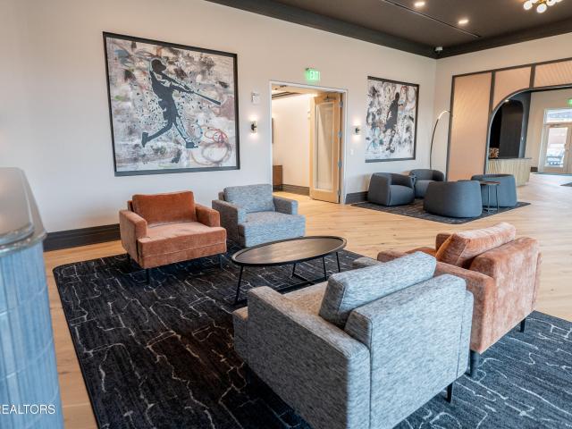 122 Stadium Way, Unit 306, Knoxville, TN 37915 | MLS #1336 | Compass