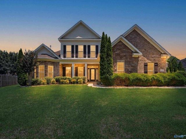 122 Starchase Ln, Madison, AL 35758
