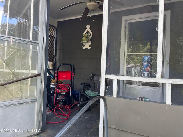 122 Stowell Street