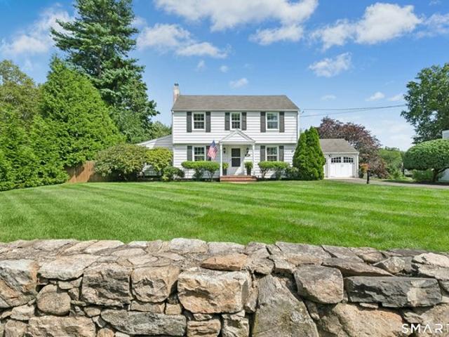 122 Strawberry Hill Ave, Norwalk, CT 06851