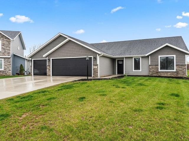122 Sunset Dr, Avilla, IN 46710