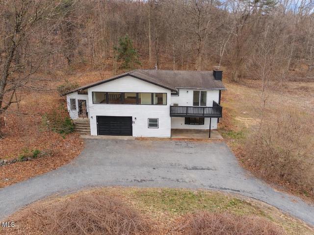 122 Parkhurst Road