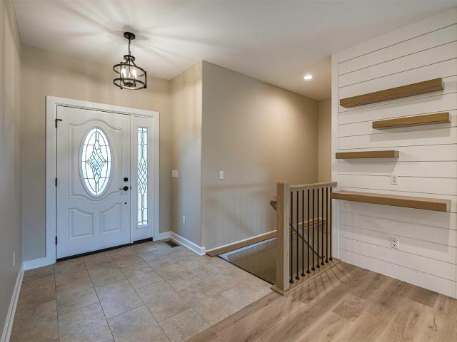 122 pine tree lane