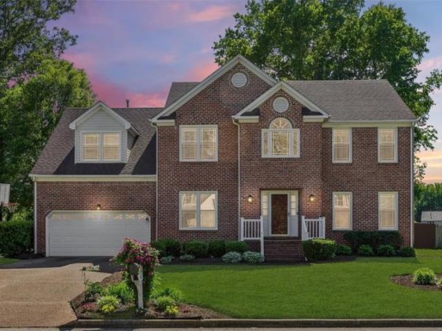 122 Rockmor Ln, Yorktown, VA 23693