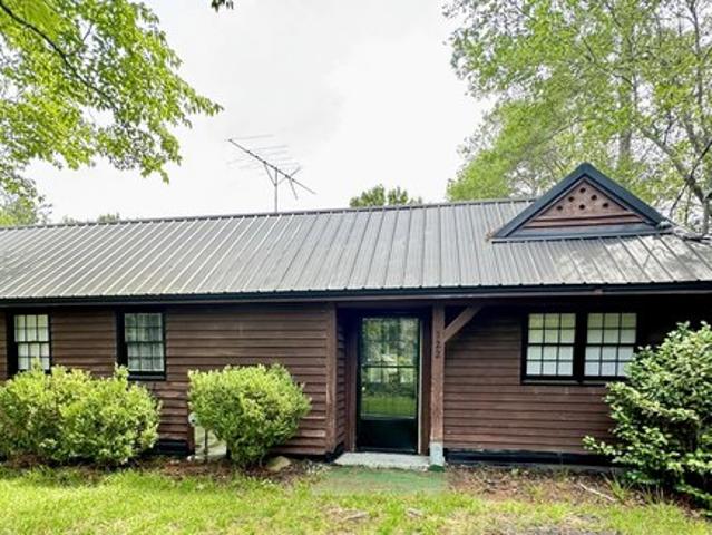 122 Retha Rd, Orangeburg, SC 29115