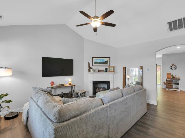 122 River Trace Loop