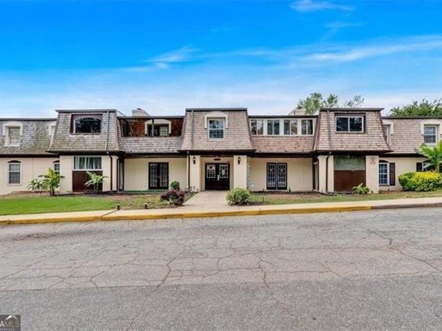 122 Rue Fontaine, Lithonia, GA 30038