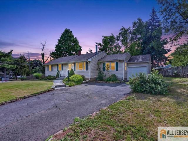 122 Runyon Avenue