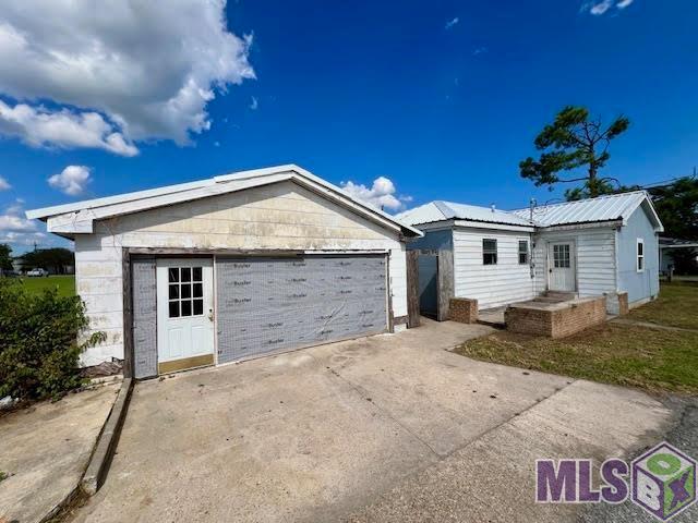 122 W 11th St, Larose, LA 70373 | MLS #BY2025018