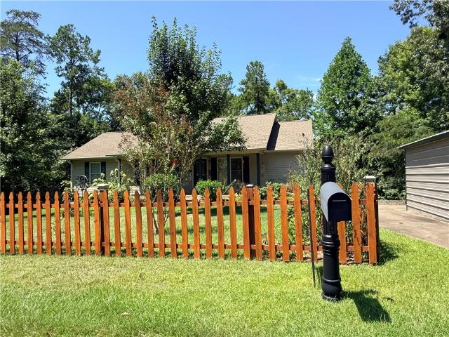 122 W Barkdale Drive