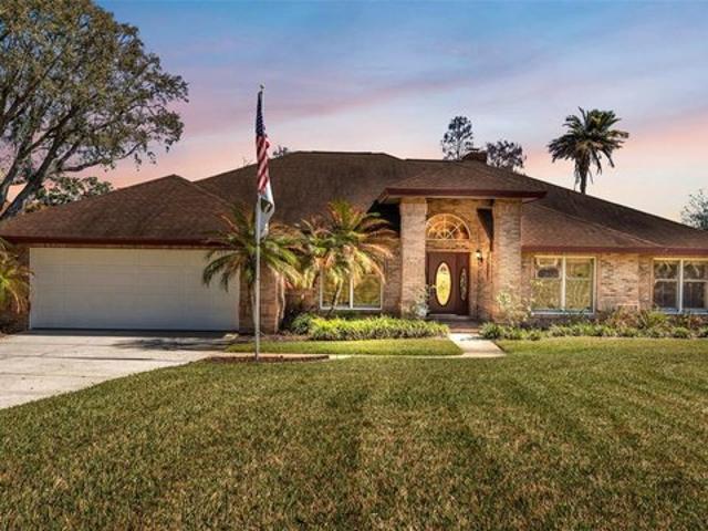 122 W Juliana Way, Auburndale, FL 33823
