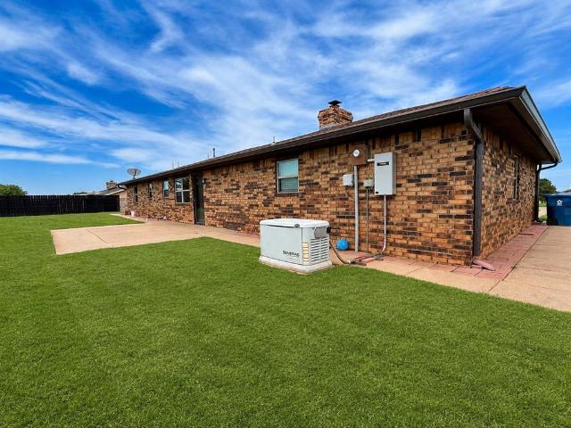 122 W Quail Drive
