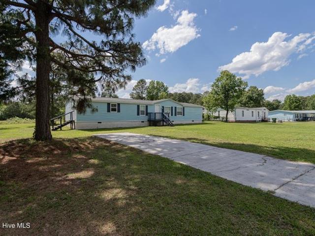 122 Woodbrook Dr, Midway Park, NC 28544