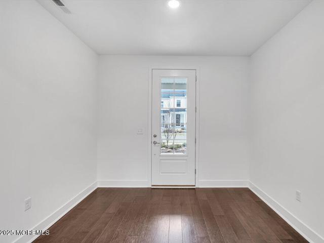 122 Woolley Court
