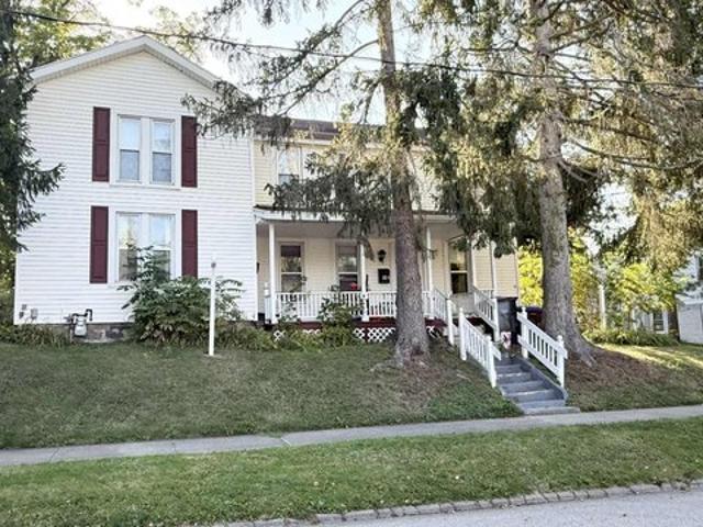 122 Water St, Edinboro, PA 16412