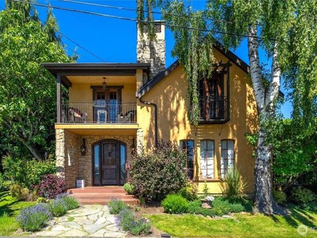 122 Waverly Way, Kirkland, WA 98033