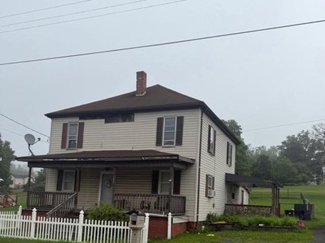 122 Walnut St, Frostburg, MD 21532