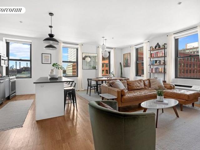 122 West St Apt 4K, Brooklyn, NY 11222