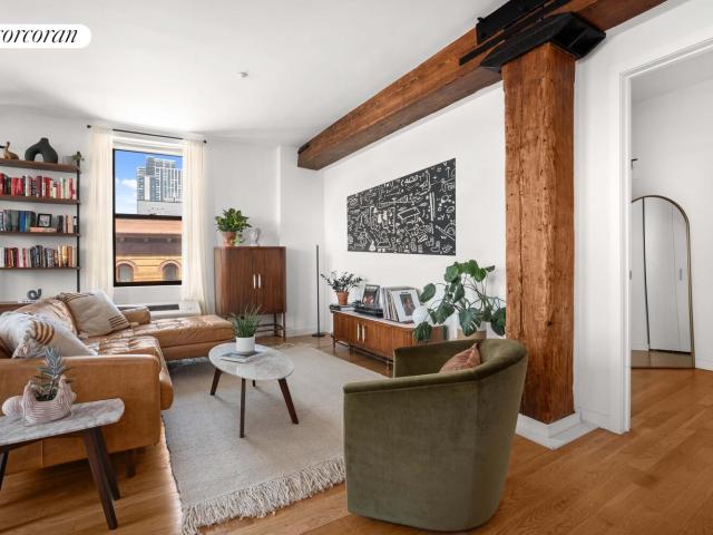 122 WEST Street 4K