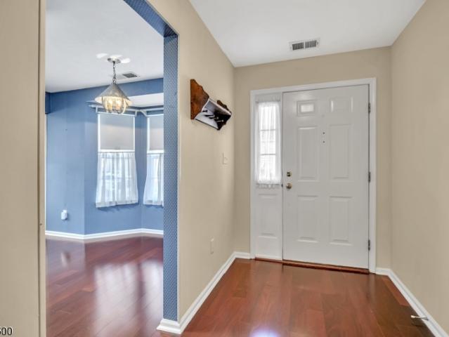 122 Williamson Ct