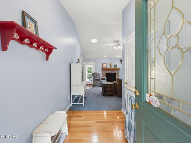 122 Wycliff Lane