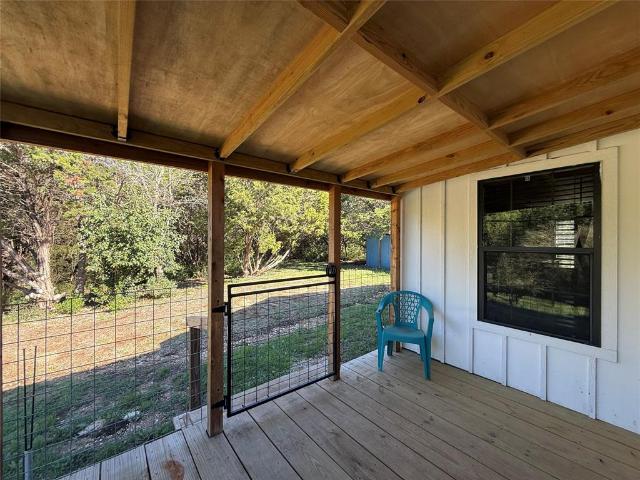 122 Tobacco Road