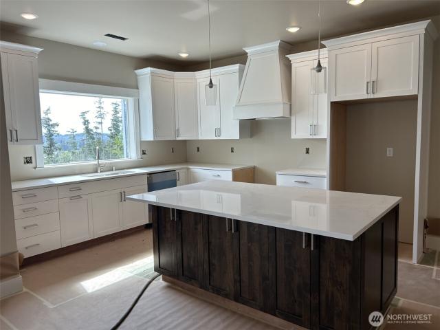 122 Tillicum Dr