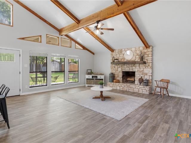 122 Twin Oak Road