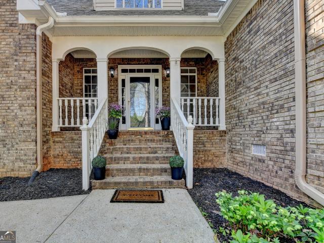 122 Valley Way