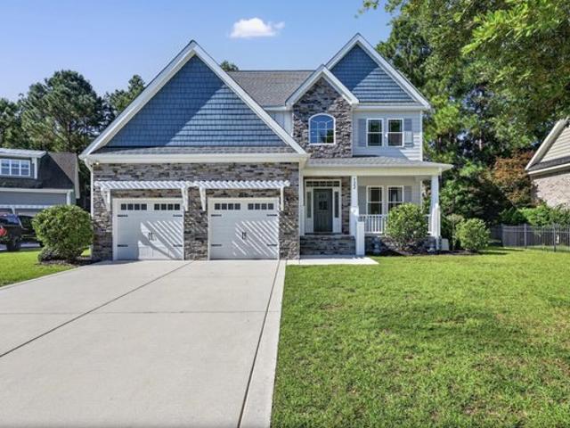 122 Yacht Basin Lndg, Hampstead, NC 28443