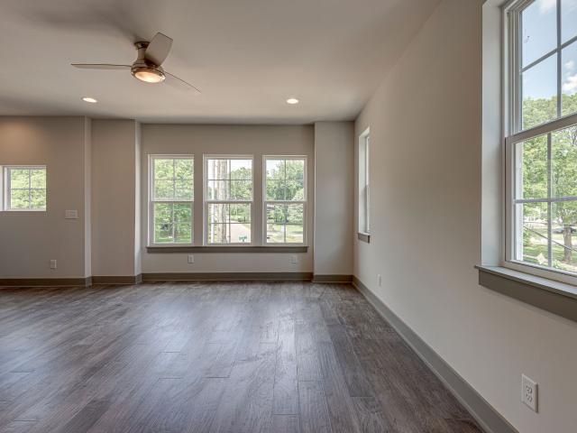 122H Oceola Ave