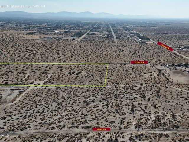 122nd St E, Palmdale, CA 93591 | MLS #25004