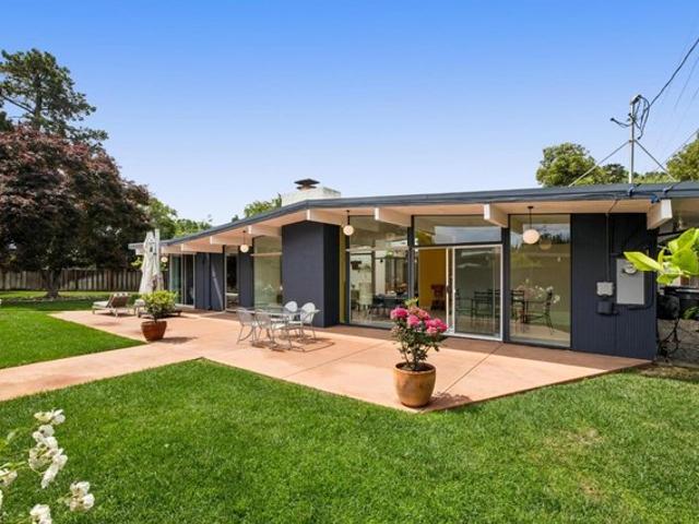 1234 McIntosh Ct, Sunnyvale, CA 94087