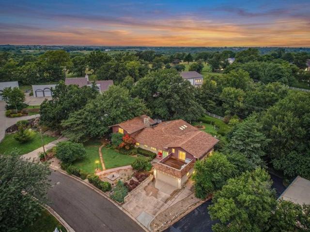 1234 Miller Dr, Junction City, KS 66441