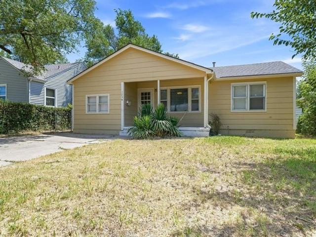 1234 N Chautauqua Ave, Wichita, KS 67214