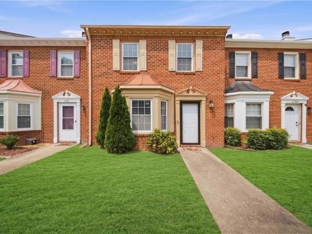 1234 Cedar Mill Sq, Chesapeake, VA 23320