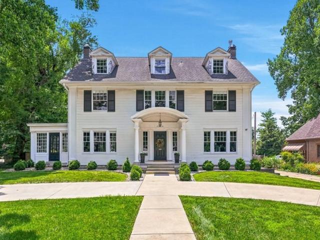 1234 E Walnut St, Springfield, MO 65802