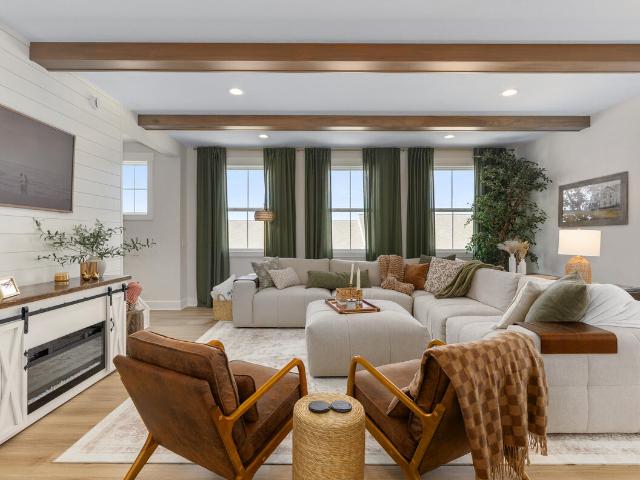 1234 Gleneagle Trail # 40