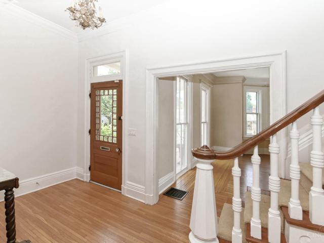 1234 Herschel Avenue