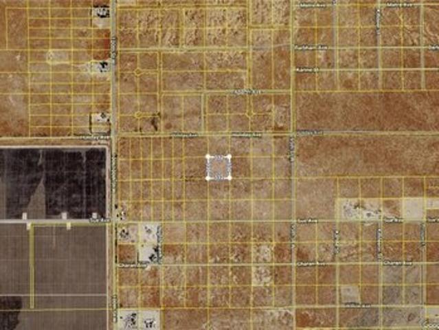 1234 Holiday Ave and 95th St W, Rosamond, CA 93560