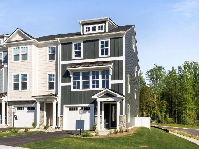 1234 Laconia Ln