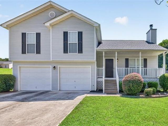 1234 Palmer Dr, Winder, GA 30680
